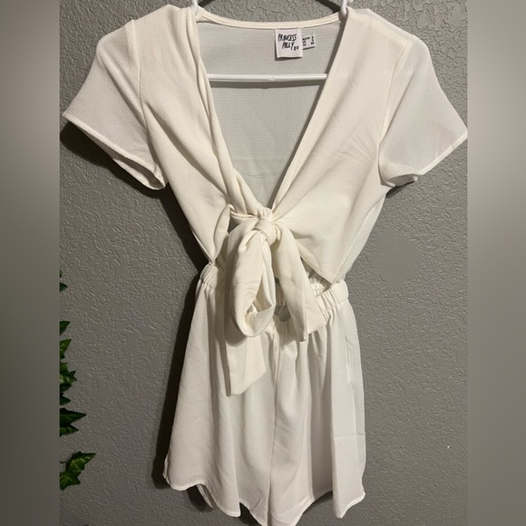 Princess Polly | Dresses | Princess Polly Wrap Romper | Poshmark